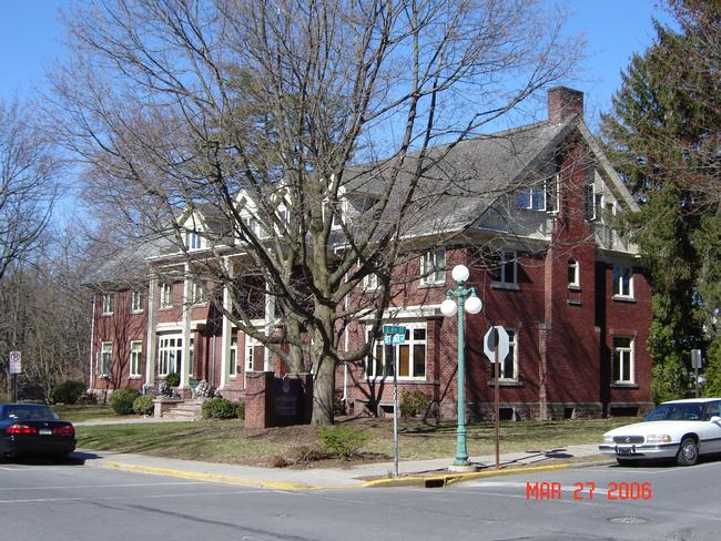 Lewisburg Architecture Project | 400 Saint George Street